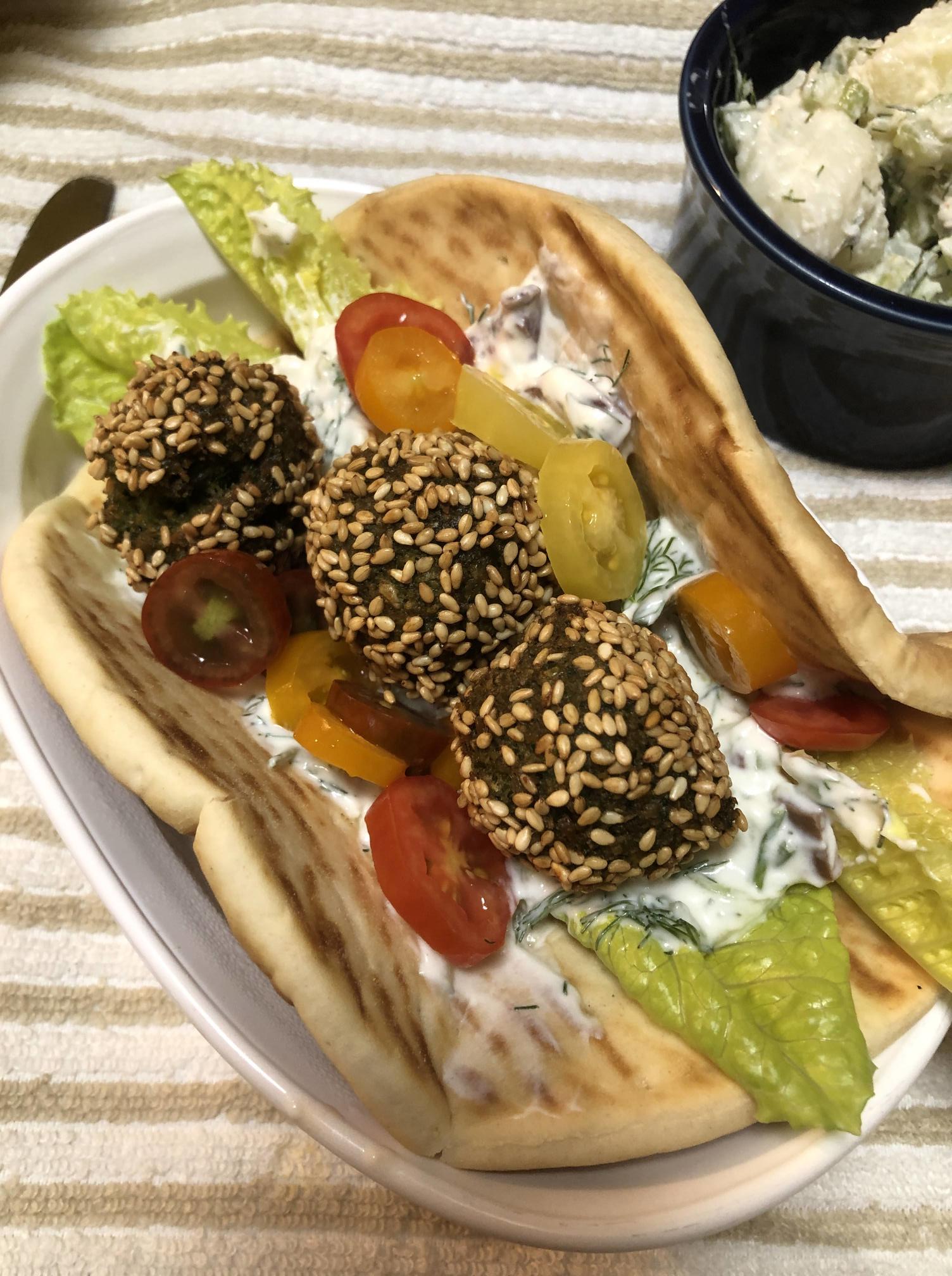 The BEST Falafel - Three Chicks and a Whisk